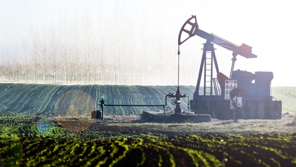 Oil price collapses to below zero as demand takes a dive during ...