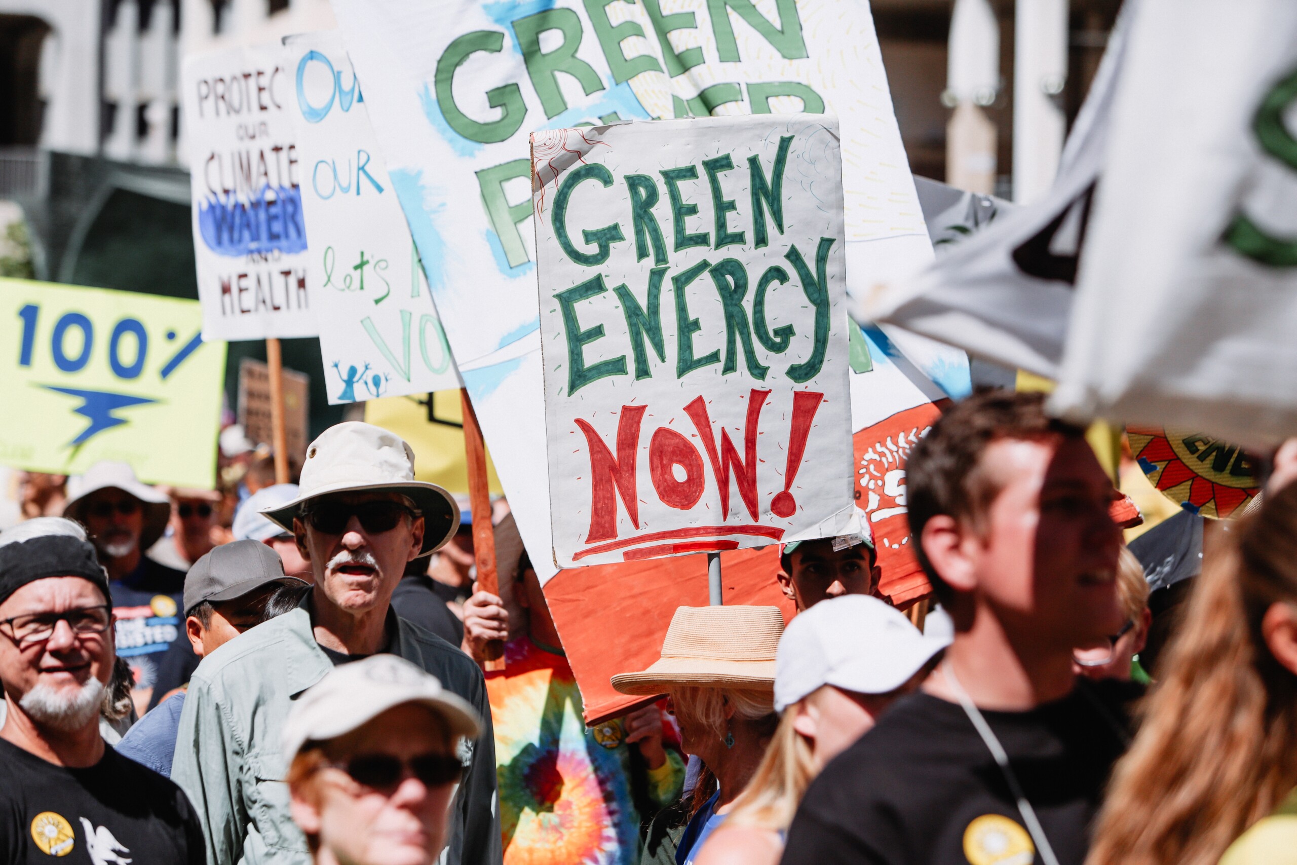 Bill to accelerate California’s 2030 climate target passes out of first ...